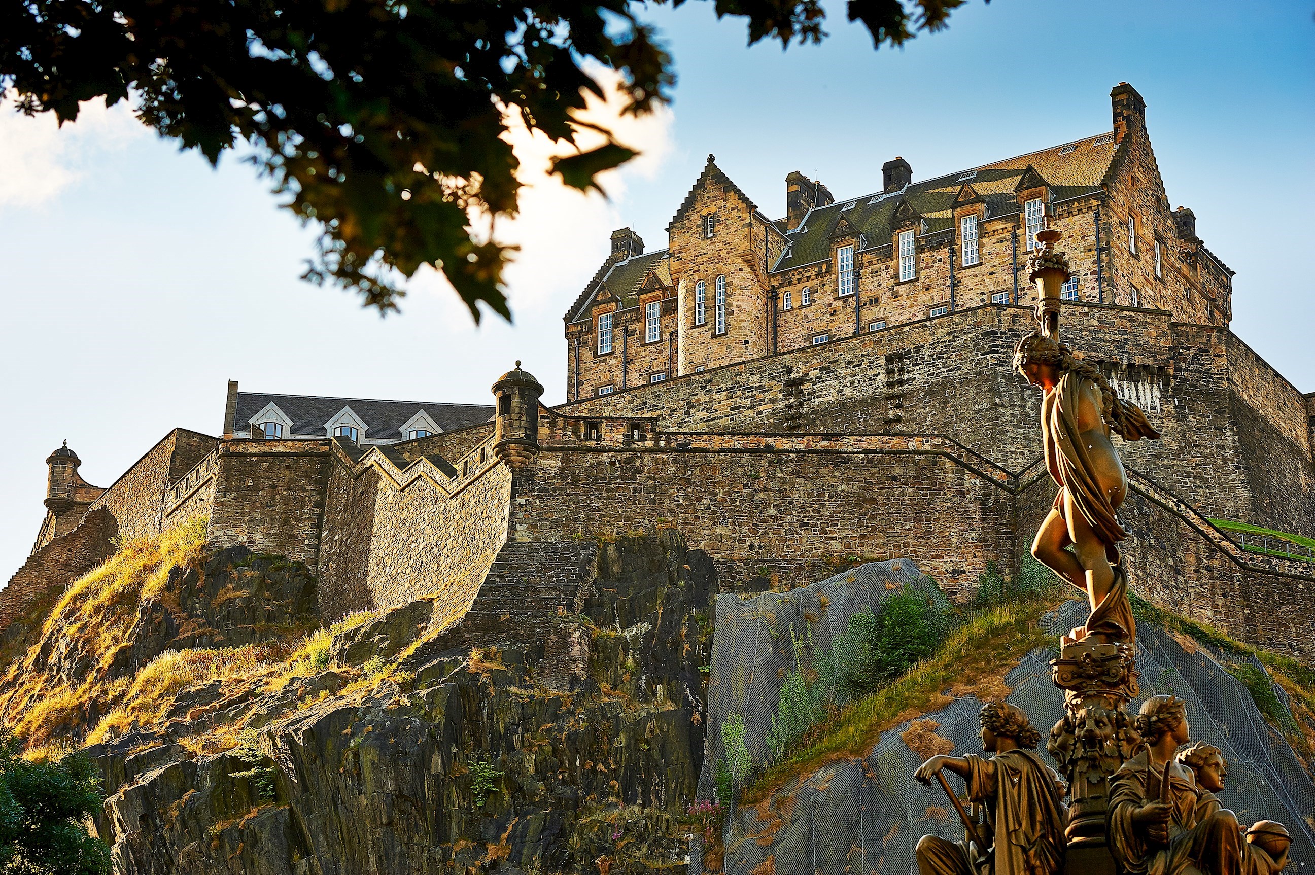 Find Touring Holidays To Scotland